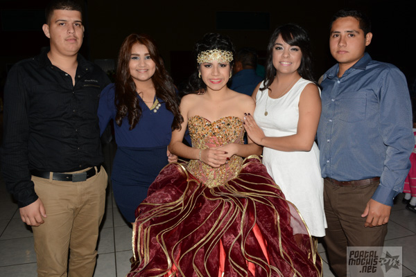 XV Años de Janeth Castro